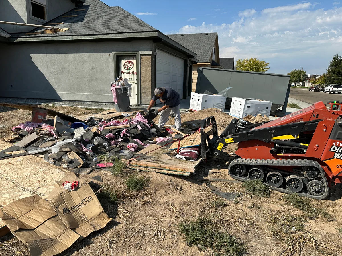 Post-Renovation Cleanup: What to Do With All That Construction Debris